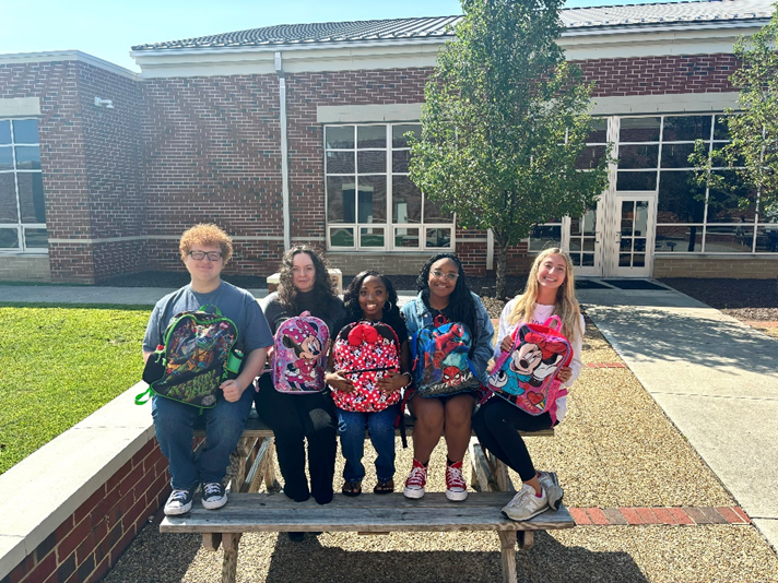 Senior Corner - Dinwiddie High School